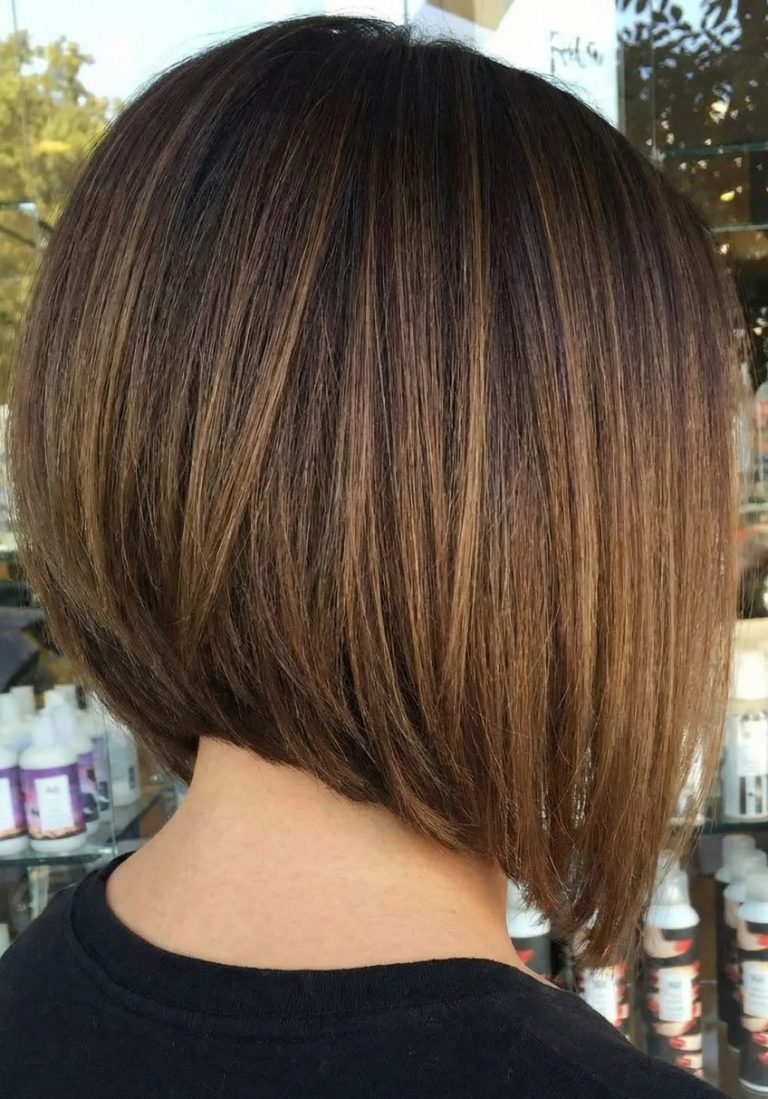12 Stacked Haircuts That Are Perfect If You Love Volume